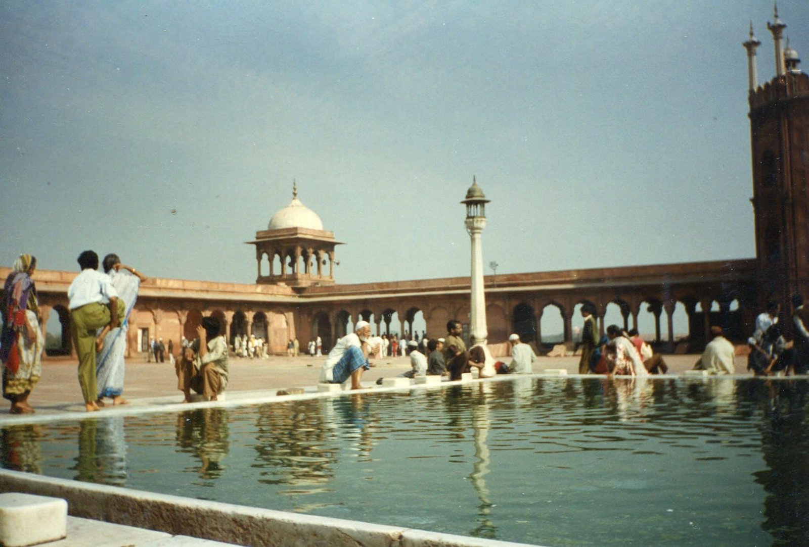 Concepts of Space in Mosque Architecture – Brian Holihan